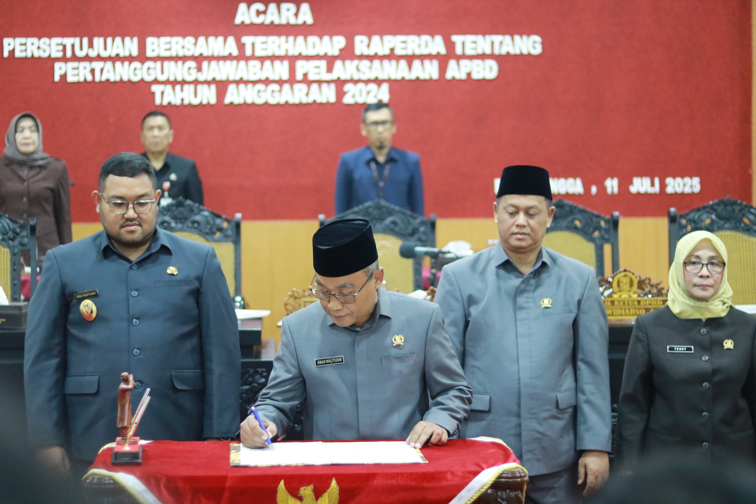Raperda Pertanggungjawaban Pelaksanaan APBD 2024 Disepakati Bersama, DPRD Beri Catatan