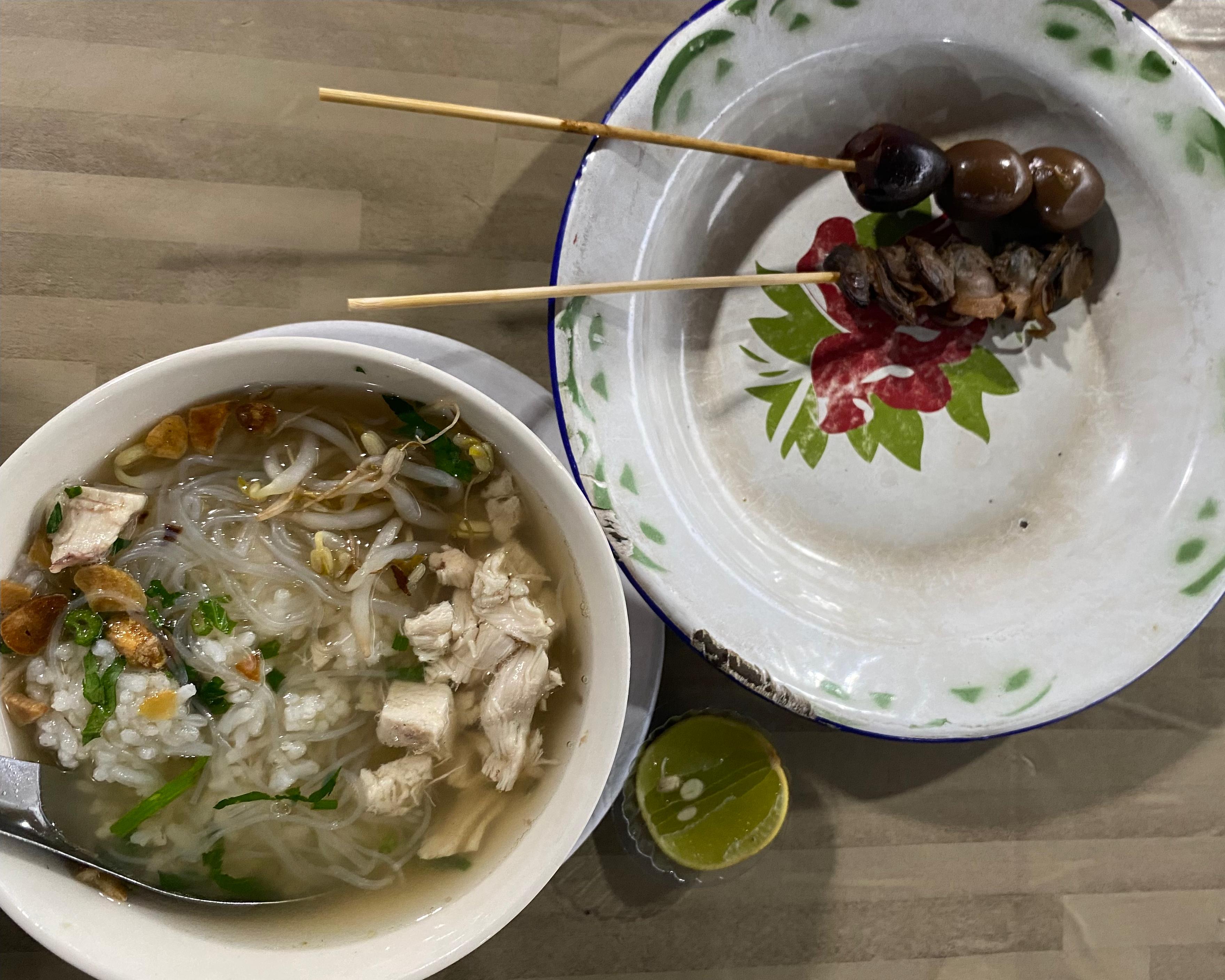 Soto Kayu Bakar Pak Man, Kuliner Unik di Purwokerto dengan Rasa Otentik ...