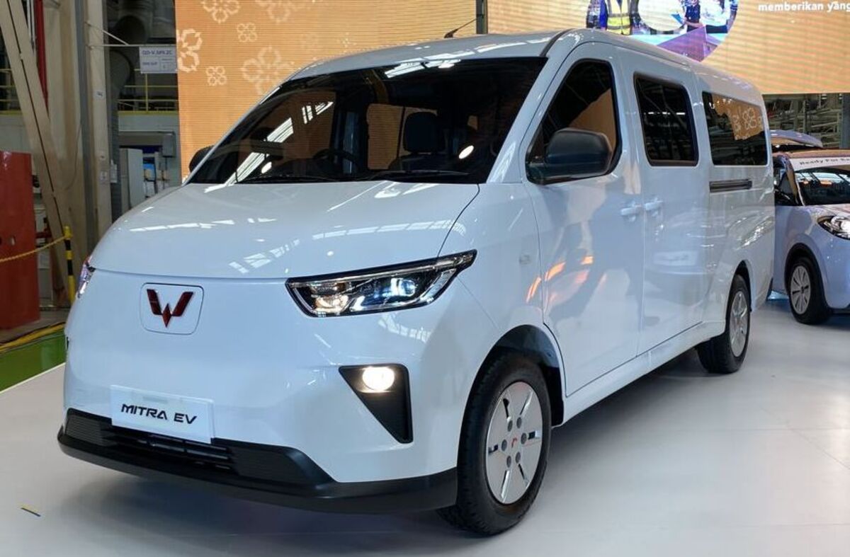 Wuling Mitra EV Disulap Jadi VIP Concept di GIIAS 2025, Kabinnya ...
