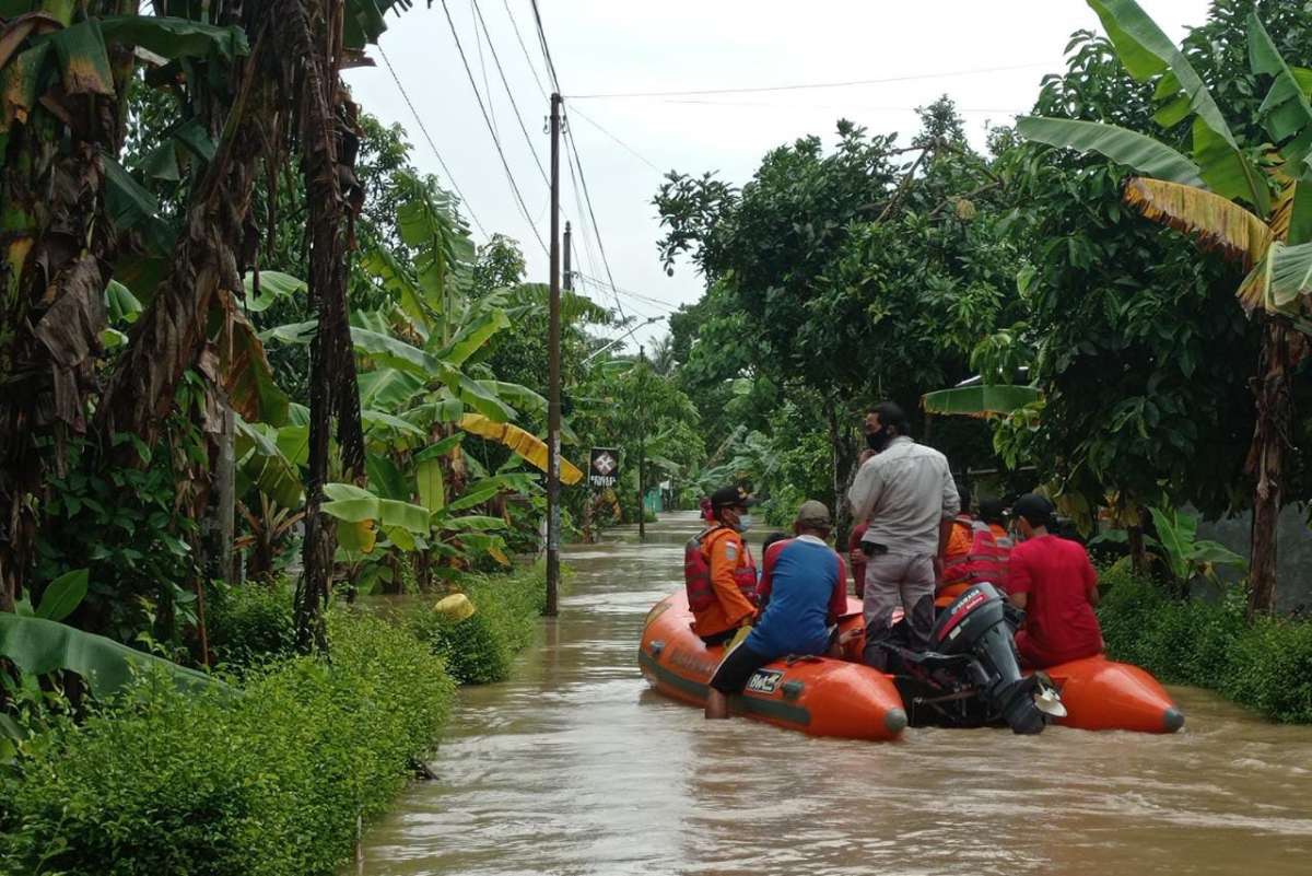 Luapan Sungai Serayu, 4 RT Terdampak Banjir Di Desa Sokawera, Banyak Warga Mengungsi
