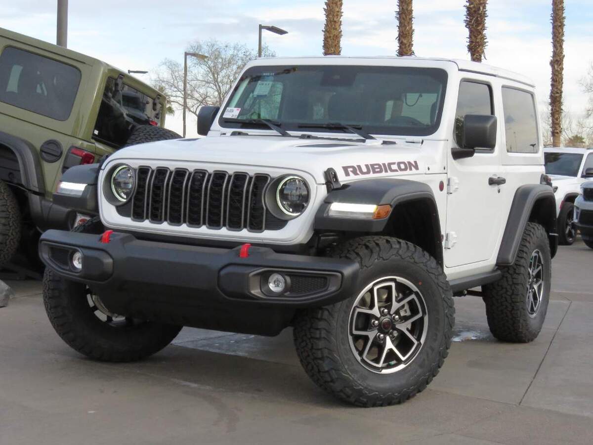 Jeep Wrangler Rubicon 2025: Cek Harga, Detail Spesifikasi Hingga Ide ...