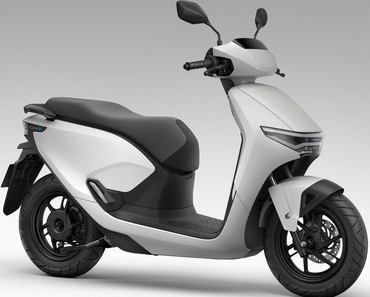Dapat Diskon Besar-besaran, Seperti Apa Spesifikasi Motor Listrik ...