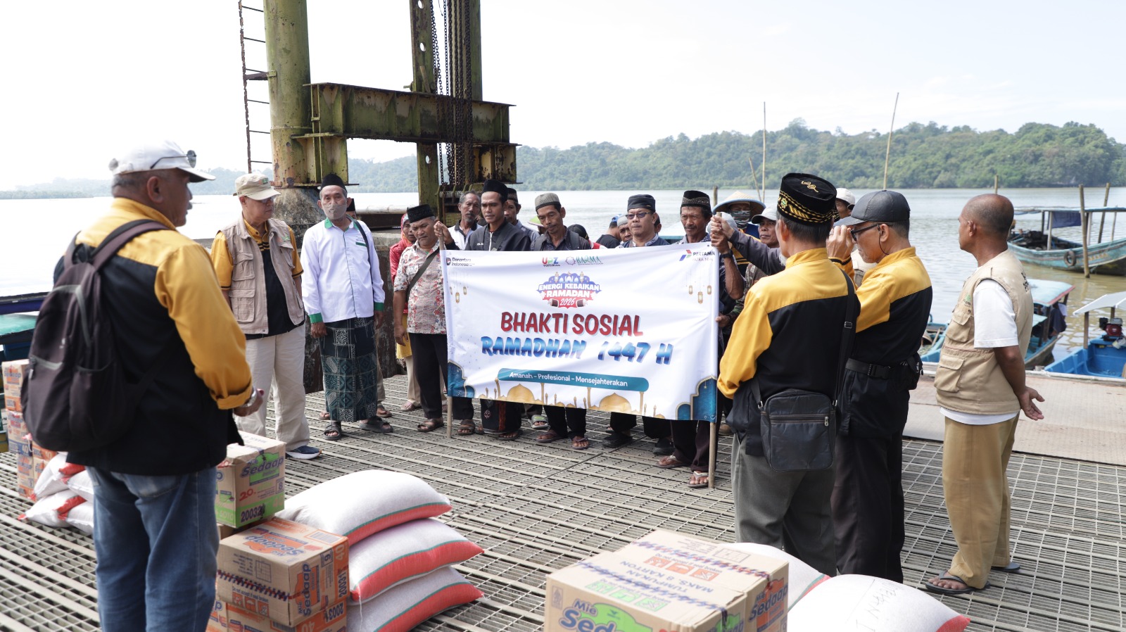 Jelang Idulfitri, Bazma Pertamina Patra Niaga Kilang Cilacap Salurkan ...