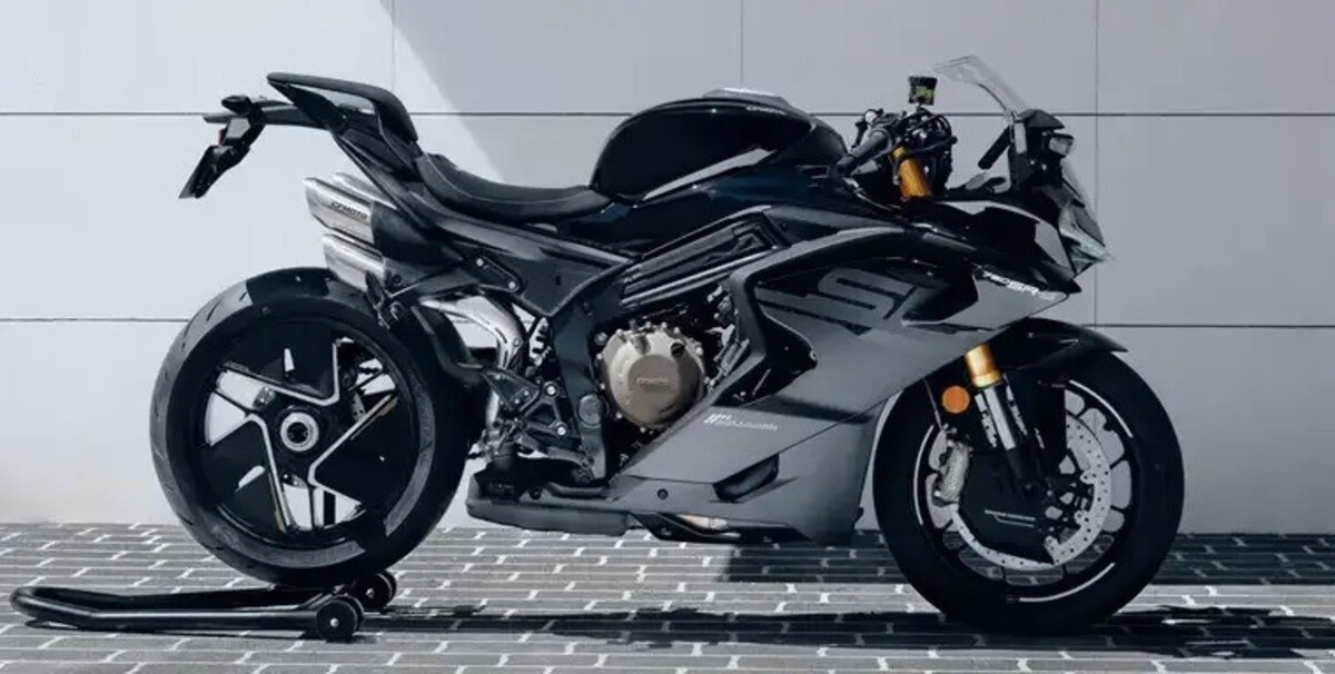 Bawa Mesin 750cc Baru, Motor Sport CFMoto 750SR-S Siap Tampil Sangar di ...