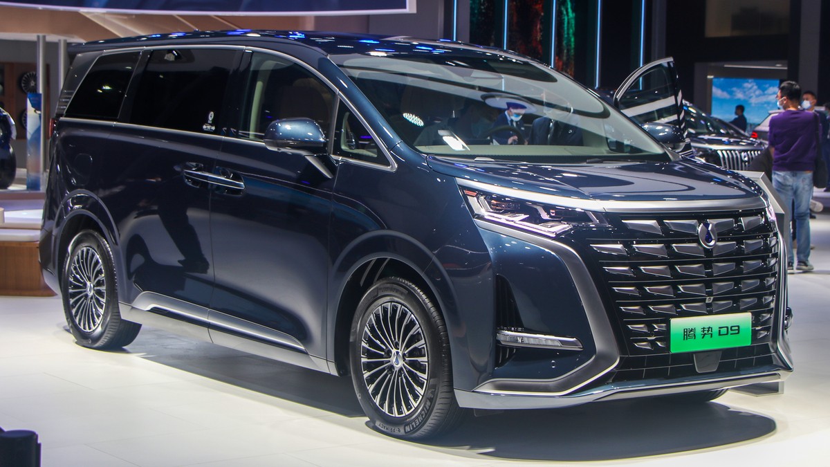 Denza D9 PHEV Resmi Lebih Terjangkau, MPV Hybrid Premium Kini Bisa Dimiliki Mulai Rp 700 Jutaan