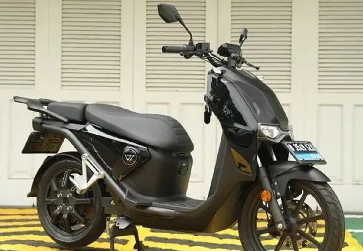 Charged Rimau, Motor Listrik Tangguh Bisa Dicicil Ringan Lewat OTO ...