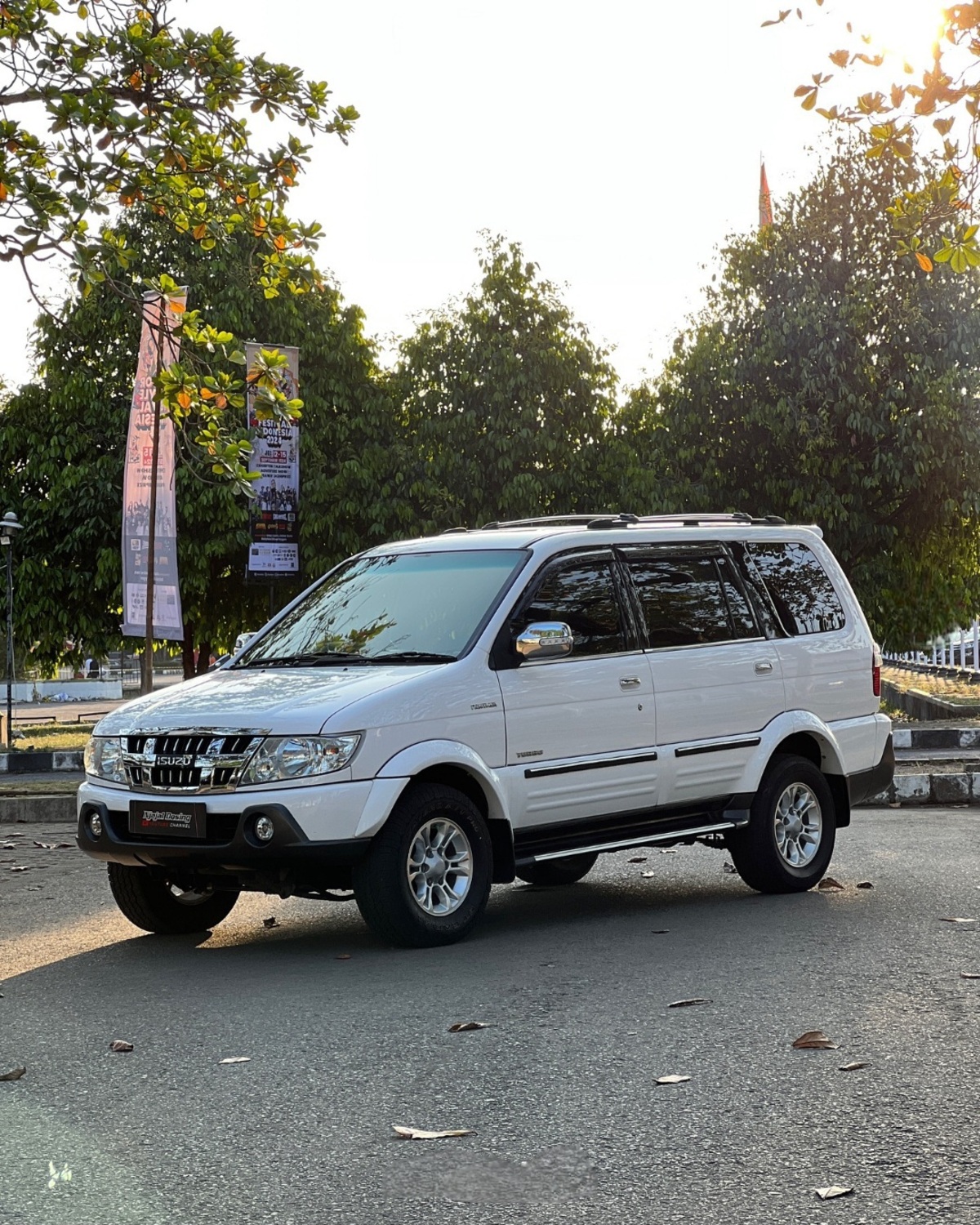Isuzu Panther, Mobil Diesel Legendaris yang Tangguh, Irit, dan Mudah ...