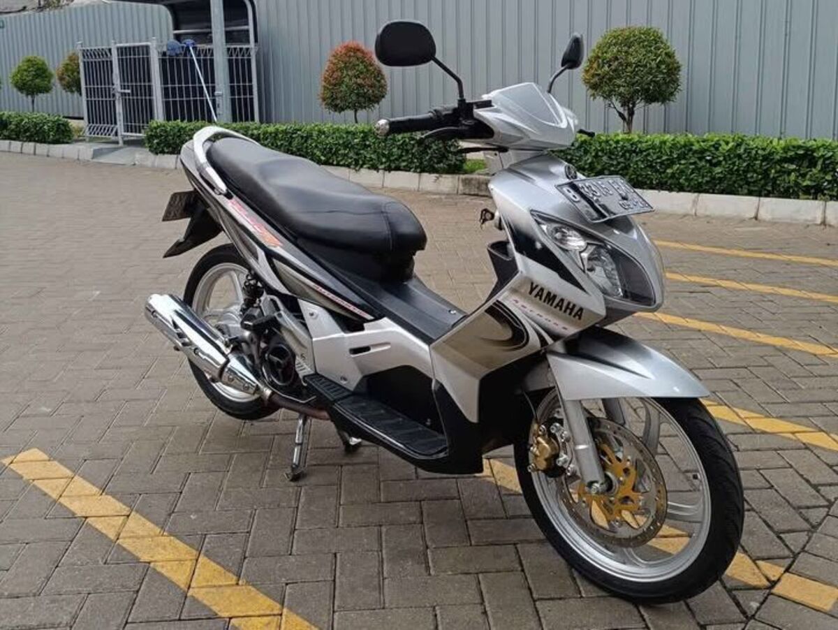 Yamaha Nouvo: Motor 20 Tahun yang Tetap Jadi Andalan Skutik Legendaris
